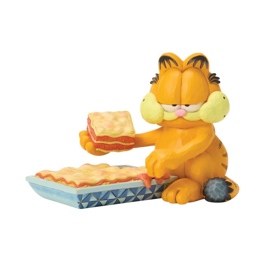 Jim Shore Garfield: Garfield with Dish of Lasagna Figurine – Sparkle Castle